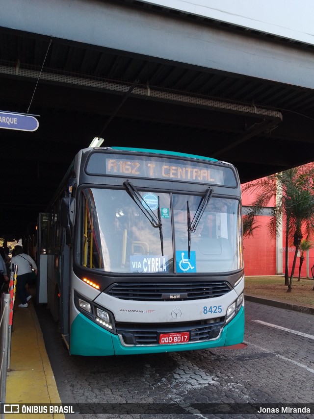 Autotrans Transportes Urbanos e Rodoviários 8425 em Uberlândia por ...