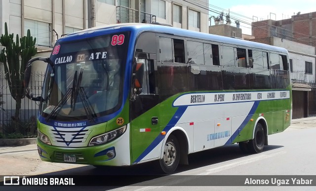 E.T. Víctor Raúl Haya de la Torre 25 em Lima por Alonso Ugaz Yabar - ID ...