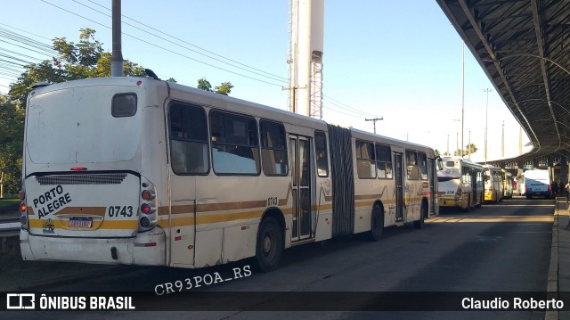 Companhia Carris Porto-Alegrense 0743 em Porto Alegre por Claudio ...